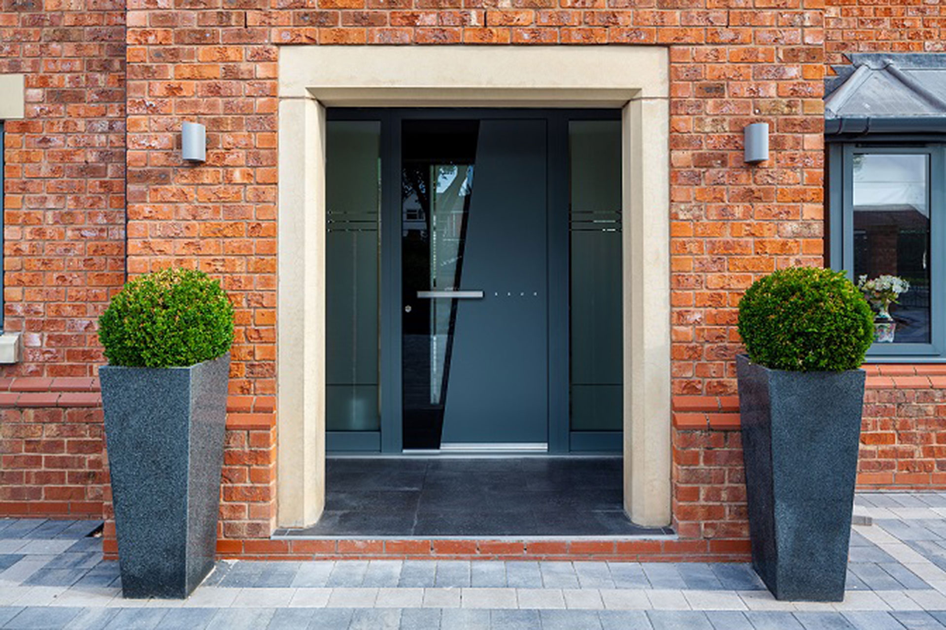 Spitfire S-500 Signature Aluminium Entrance Doors